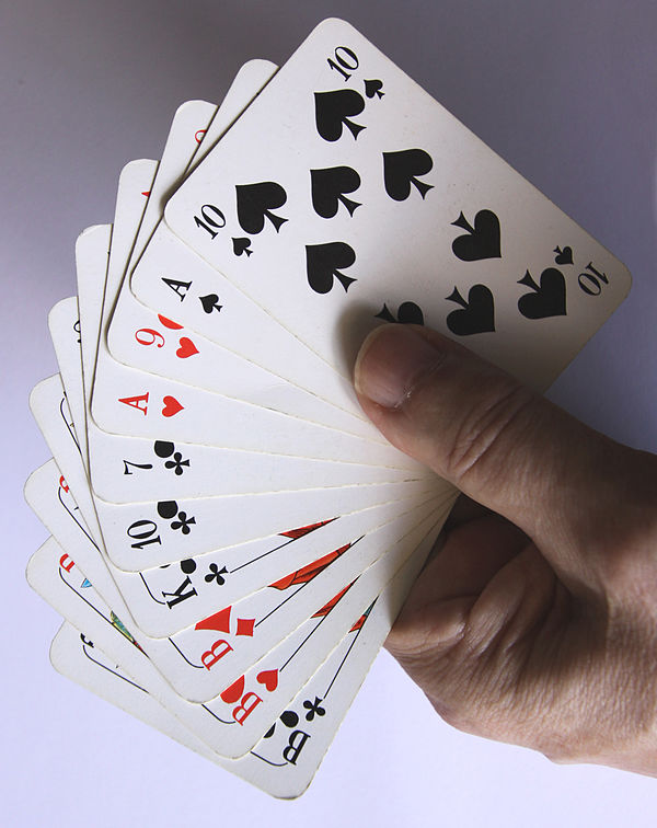 Kartenspiel – AnthroWiki